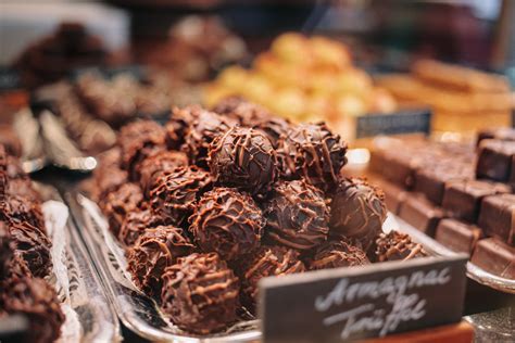 chocolates truffles - Photo #7102 - motosha | Free Stock Photos