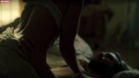 Nackte Nabiha Akkari In Ganglands