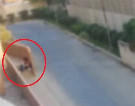 Graban A Pareja Teniendo Sexo A Las Afueras De Un Centro Comercial La Lengua Caribe