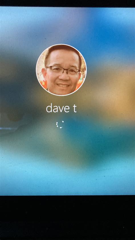 Aspire R T Boot Loop I Can Boot Up And Enter My Pin However After That The Logon Screen