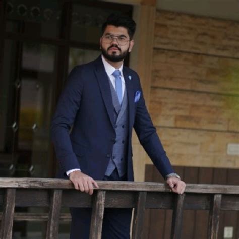 Muneeb Ur Rehman Linkedin