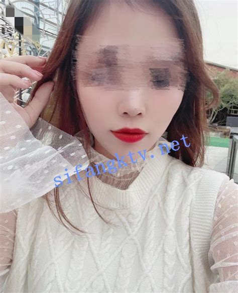 【超精品】健身博主【yoshie冰块】约啪各类女学员参差行 因参而生，为行而活