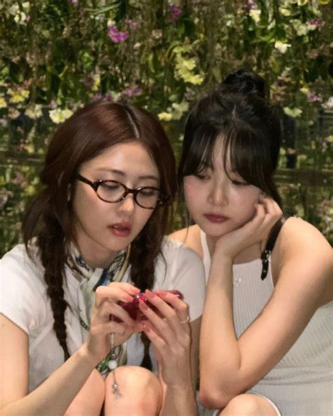 240721 Huh Yunjin Instagram Update With Le Sserafim Kpopping