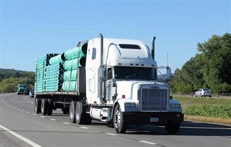 Common Tractor Trailer Types • Comet Delivery Services