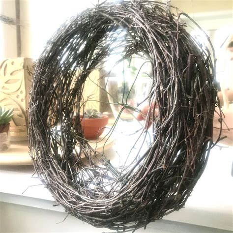 Декоративный каркас из веток в 2024 г Флористика Рождественские украшения Растения