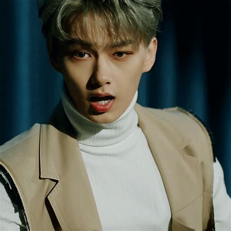 Seventeen Reactions Tumblr Bonne Lecture Wattpad Fanfiction
