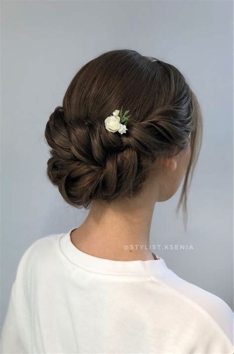 31 Simple Updos That Are Cute Easy For Beginners Artofit