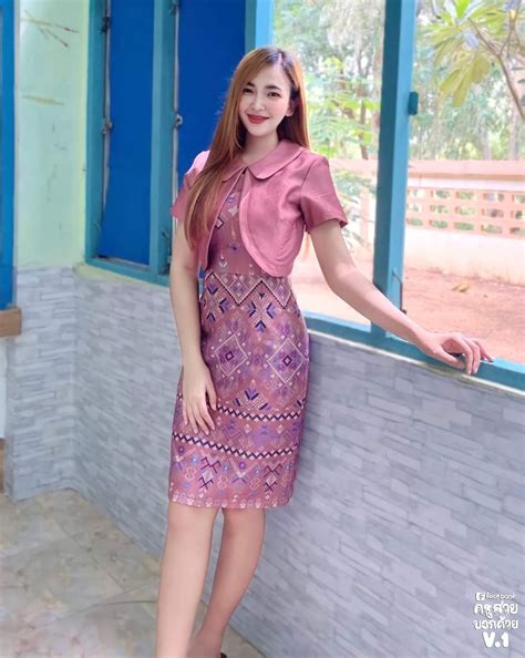 ครูเบสสวยมากมายละลายทุกวันจร้า ครูสวยบอกด้วย V1