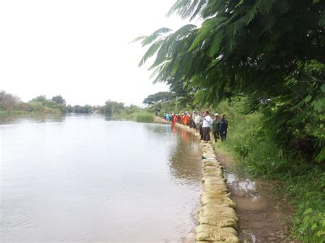 ကယားပြည်နယ်ဝန်ကြီးချုပ် လွိုင်ကော်မြို့ ဘီလူးချောင်းရေမြင့်တက်မှုကြောင့