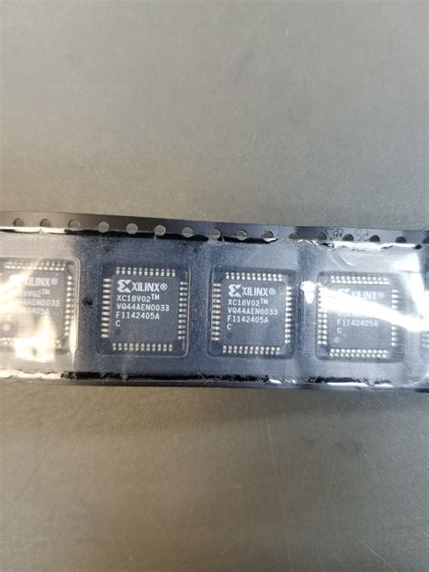 XC18V02VQ44C IC Freelance Electronics