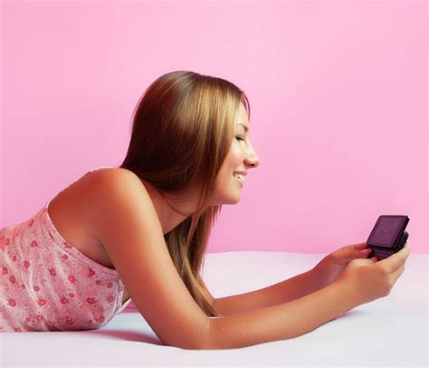 Sexting May Not Always Lead To Sex Says This Study India Com