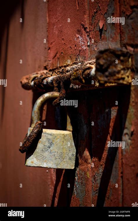 Old Rusted Lock Stock Photo Alamy