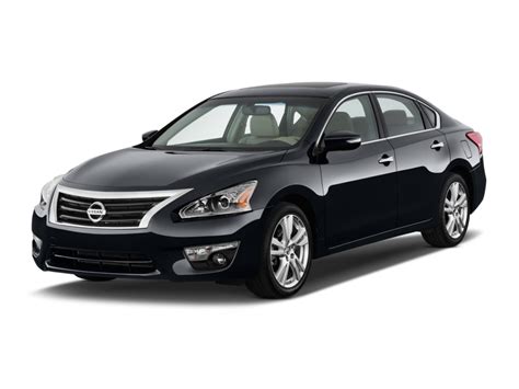 Nissan Altima 4 Door Amazing Photo Gallery Some Information And