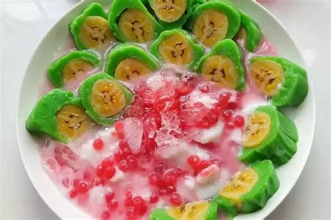 Segarnya Es Pisang Ijo” Kuliner Yang Wajib Saat Buka Puasa Radio Unimma