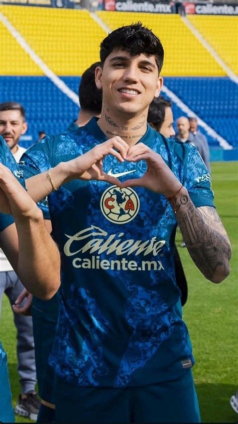 Fotos De Kevin Alvarez