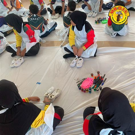 Mrdiy Csr Upcycle Program At Langkawi Mr Diy