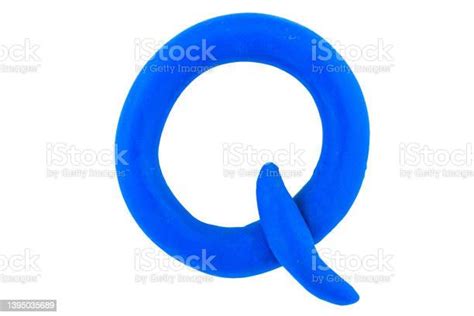 알파벳 영어 다채로운 편지 고립 된 흰색 배경에 Plasticine 점토로 성형 된 수제 편지 다중 색상에 대한 스톡 사진 및 기타 이미지 Istock