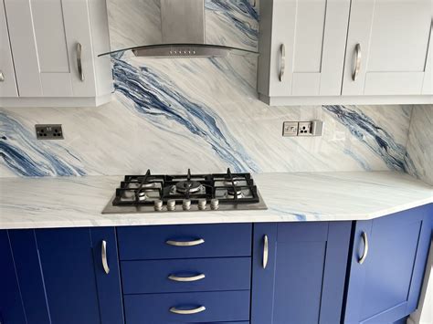 Amazing Blue Kitchen Splashbacks