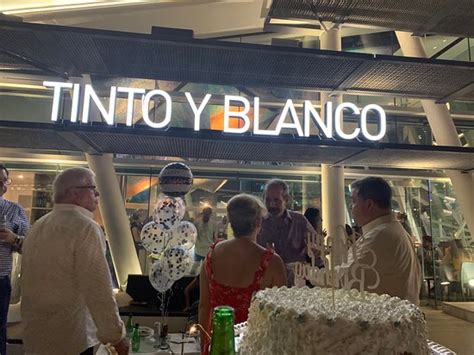 Tinto Y Blanco San Juan 204 Ave Munoz Rivera Comentários De Restaurantes Fotos And Número De