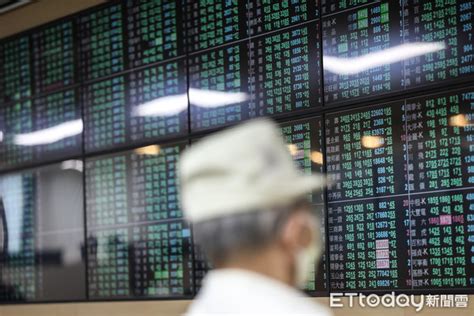 台股重挫300點跌破萬六 分析師曝跌不停原因！ Ettoday財經雲 Ettoday新聞雲