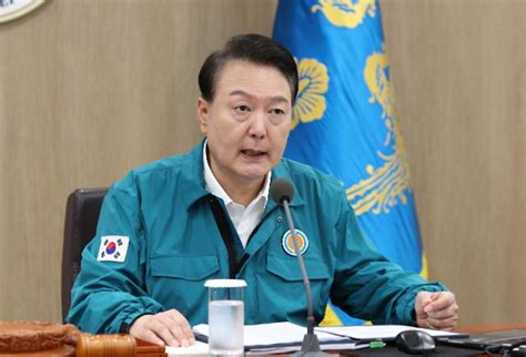 윤 대통령 한·미·일 정상회의로 새 시대 열렸다 아주경제