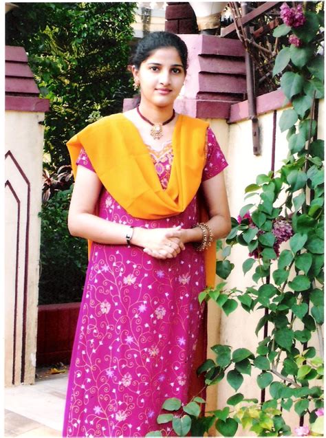 So Cute Pakistani Girls Wallpapers Blogging Tips Social Media Tips