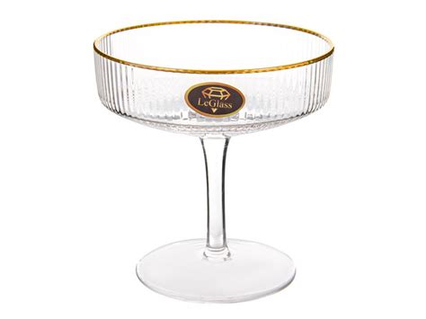 Келихи для коктейлю