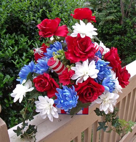 Patriotic Flower Arrangement Riviera Hobby