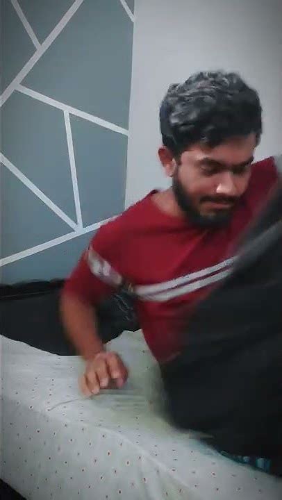 හොල්මන් ෆිල්ම් එකක් බලලා නිදියද්දි 😂 Youtube