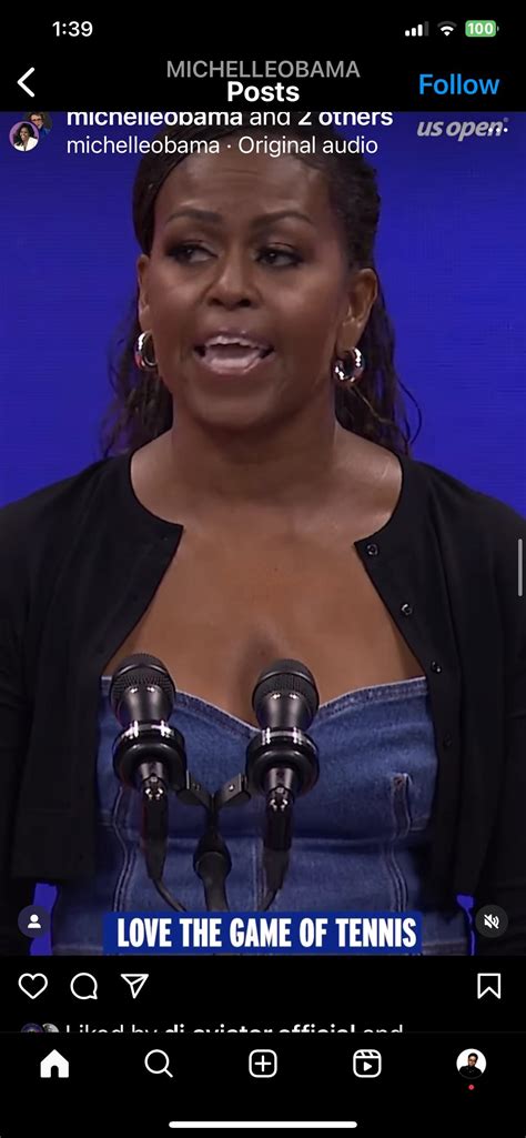 Can Somebody Explain Why Theres Two Mics Here R Livesound