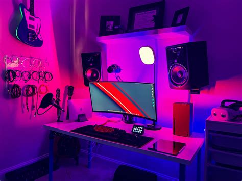 Long Time Scroller First Time Poster Rbattlestations