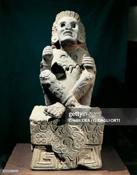 Aztec God Xochipilli Photos And Premium High Res Pictures Getty Images