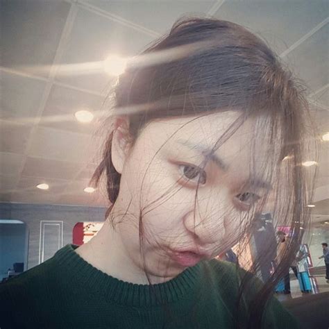 호칭 질문 친하게 지내는 아이친구엄마가 있음 서로 편한 존대 중 ~~했어요 ~~겠다 ~할게요 알고보니 나보다 너덧살 연상