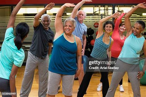 Black Woman Exercise Class Photos And Premium High Res Pictures Getty