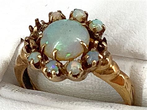 Lot Vintage Opal Cluster Ring
