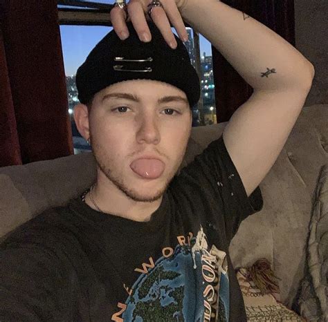 Pin By Carrie Ryan On Music Trevor Daniel Famous