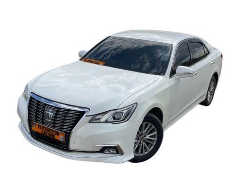 Mercedes Benz S Class Vs Toyota Crown Car Hire Comparison