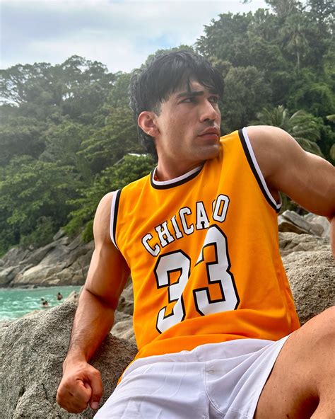 Arshan Ali Khan 🌊🩳 Beachvibes Phuketparadise