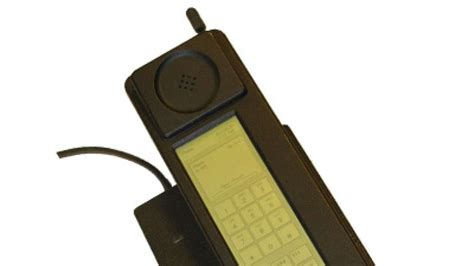 World S First Smartphone IBM Simon Turns 20 To Be Exhibited In London S Science Mueseum