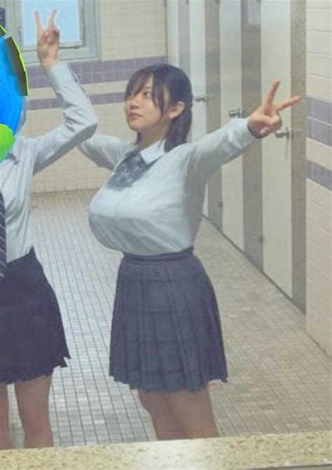 【画像】jk「やば、うちの友達のお ぱいデカすぎなんだけどw」ﾊﾟｼｬｯ