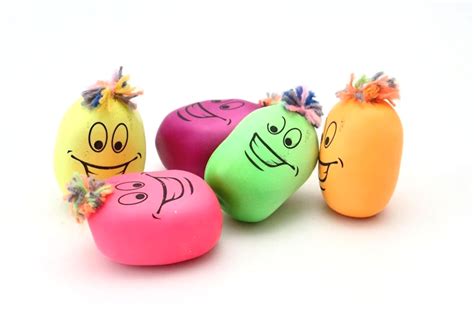 Как сделать капитошку из шарика и муки: Сделай МИР ЯРЧЕ| Сделай МИР ЯРЧЕ