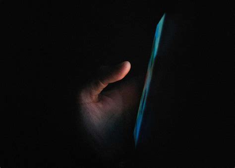 Pemuda Di Pangkep Ditangkap Karena Sebarkan Foto Bugil Mantan Pacar