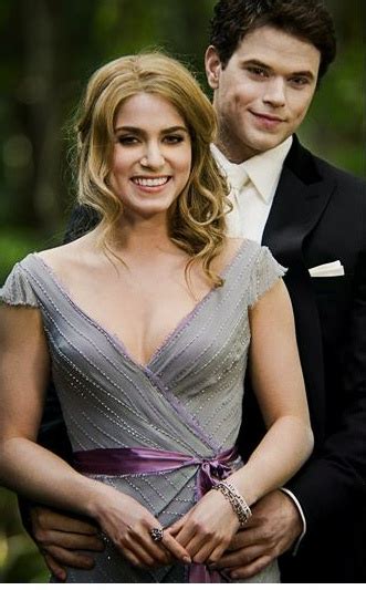 New Bd Still Of Rosalie Emmett Twilight Series Photo Fanpop