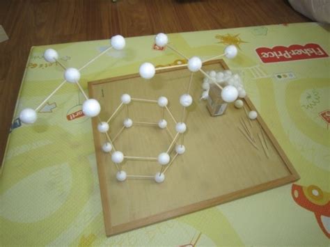2y 258d 스티로폼 공 이쑤시개 ~ 행복이와 즉흥 놀이 네이버 블로그