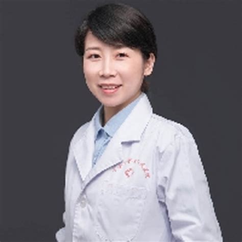 行前列腺穿刺活检，确诊为前列腺恶性肿瘤