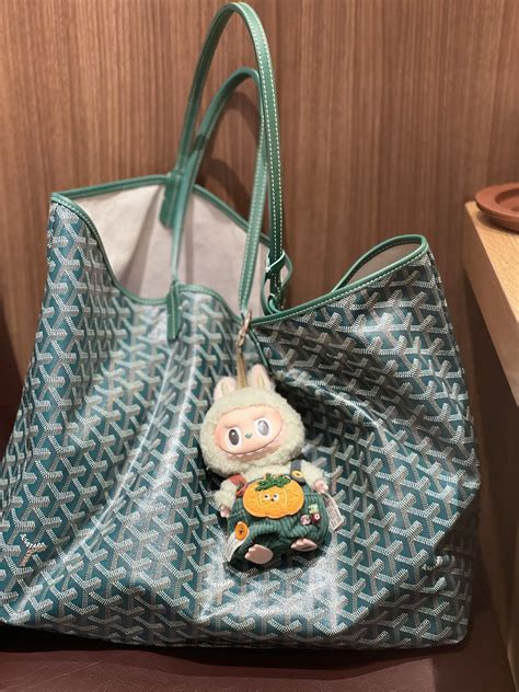 ลาบูบู้ ตัวห้อยกระเป๋าสุดฮิต นาทีนี้ต้องมี แกลเลอรีที่โพสต์โดย 42 ไม่