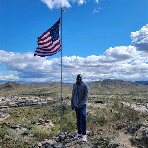 Dondrell Is Enjoying The Beautiful Arizona Weather By Hiking How Do You… Dondrell Swanson