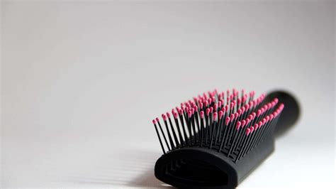 How To Remove Dandruff From A Hairbrush Or Comb Guide
