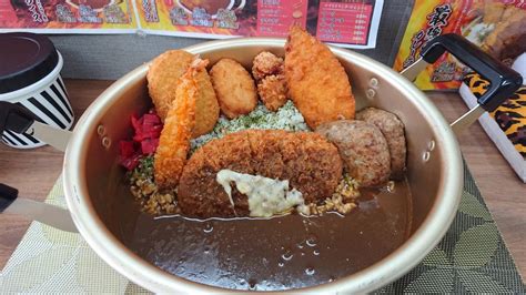 都城にカレー専門店カレーしか勝たん 総重量5キロのチャレンジメニューも ひなた宮崎経済新聞
