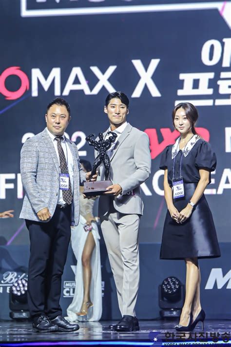 [포토]2022 머슬마니아 최고의 커머셜모델 스포츠모델 주인공은 한국사진방송 대한민국예술